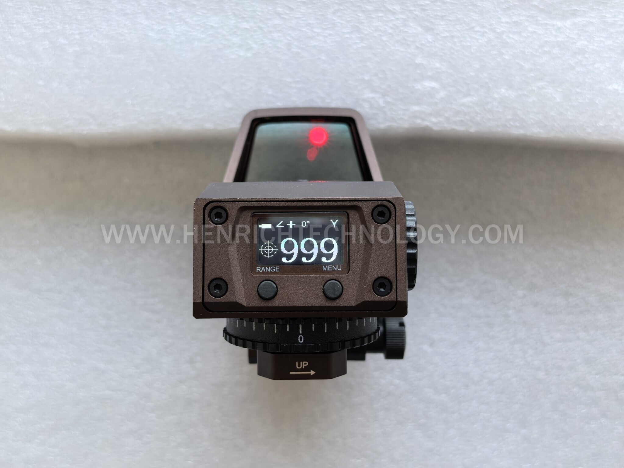 A Smart Red Dot Sight Featuring 900-yard ranging capability | Henrich ...